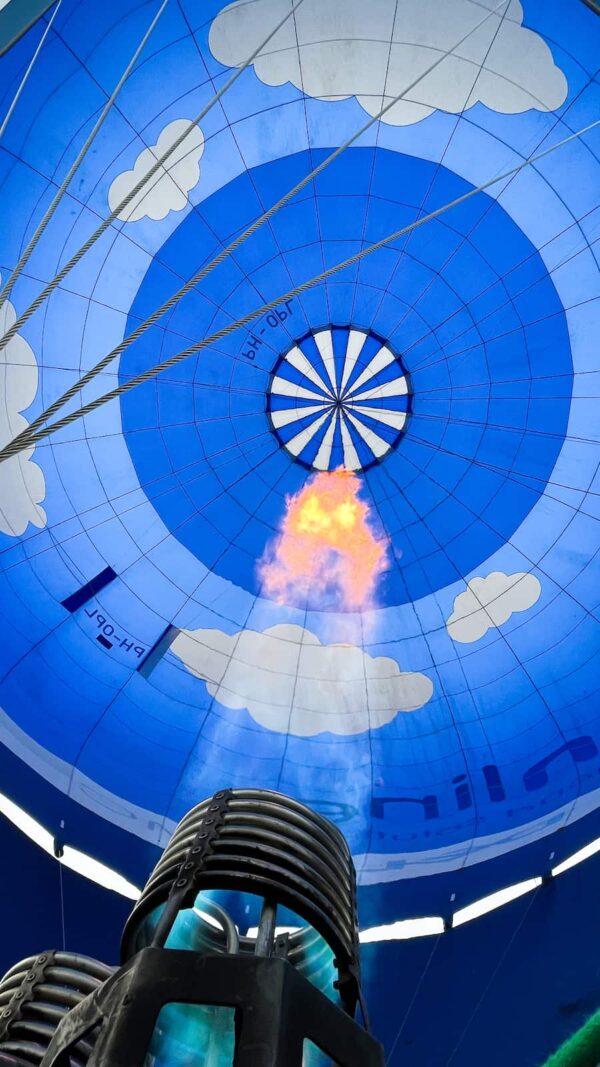 Hoe werkt een luchtballon? - LXRY Balloons